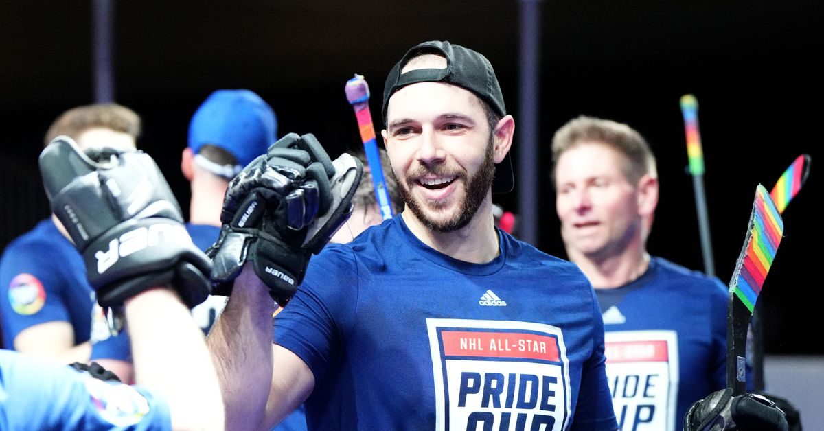 La Pride Cup mettait en vedette des athlètes et des arbitres LGBTQ lors ...